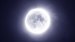 How to Take Pictures of The Moon | 18 Examples & Photography Tips