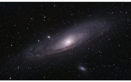 DSLR Astrophotography - William Optics Zenithstar 61 Review