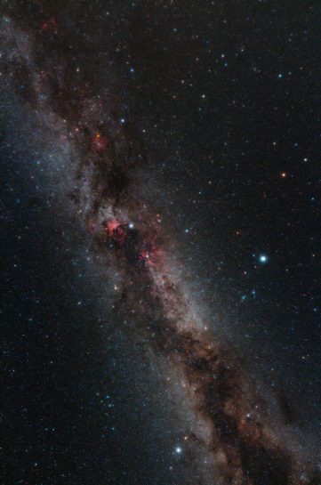 The Summer Triangle | Photos, Location, Stars, and Meaning