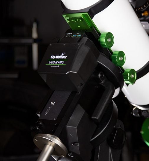 Sky-Watcher EQ8-R Pro (First Impressions)