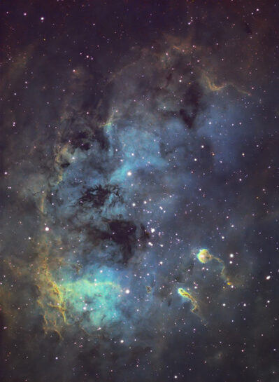 Astrobackyard.com - Astrophotographer Trevor Jones