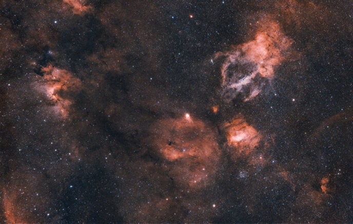 Photograph the Lobster Claw Nebula | Deep-Sky Astrophotography
