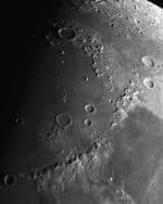 Moon Photography | Inspiration, Camera Settings, and Techniques