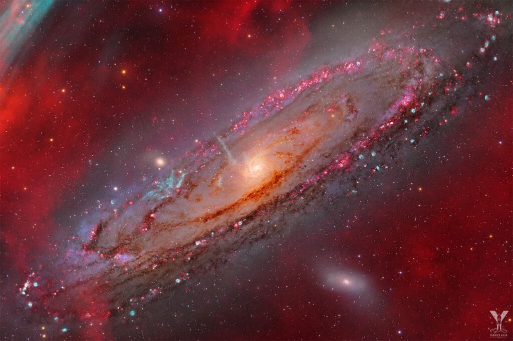 Photographer Captures Epic Portrait of the Andromeda Galaxy