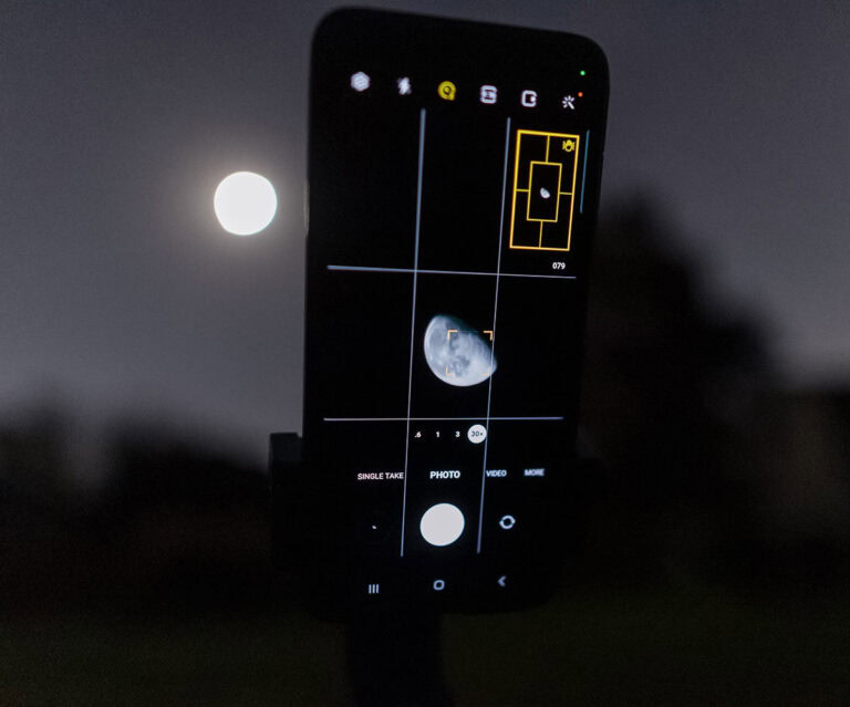 How To Photograph A Lunar Eclipse | Gear, Settings, & Tips