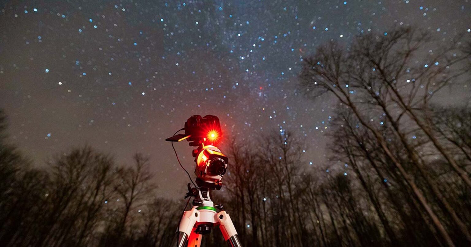 How a Star Tracker Can Transform Your Astrophotography | For Beginners