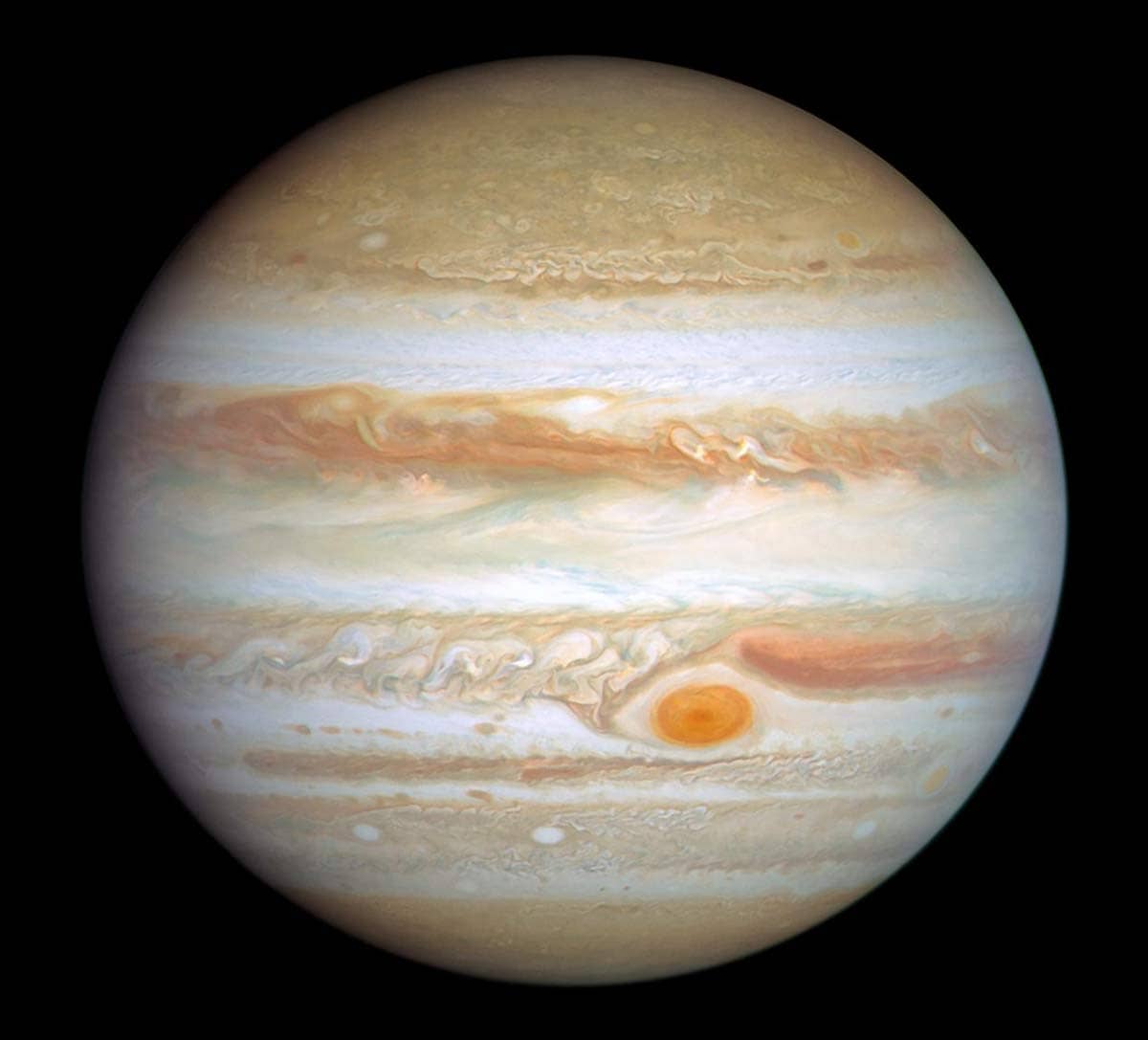 10 Interesting Facts About Jupiter You Never Knew | AstroBackyard